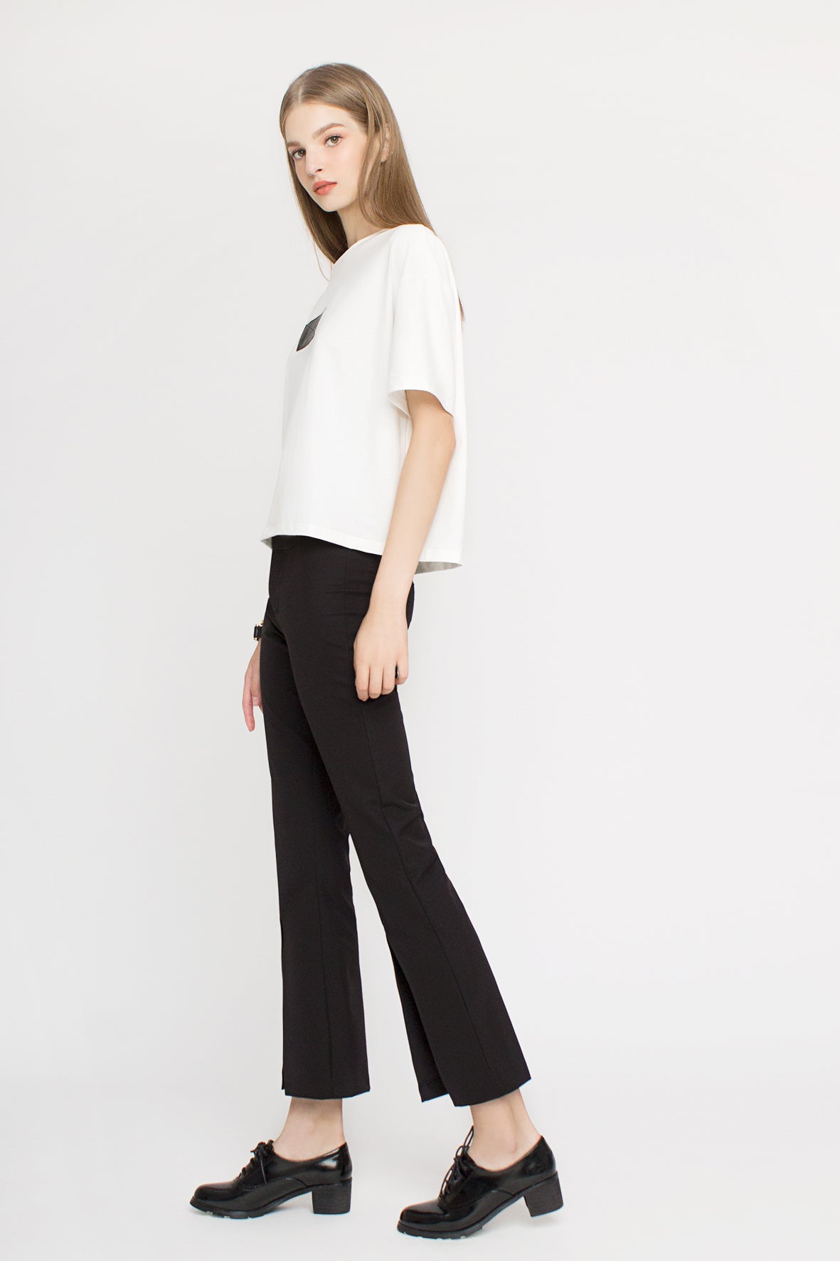 Lace-insert Flare Pants – Half Phase