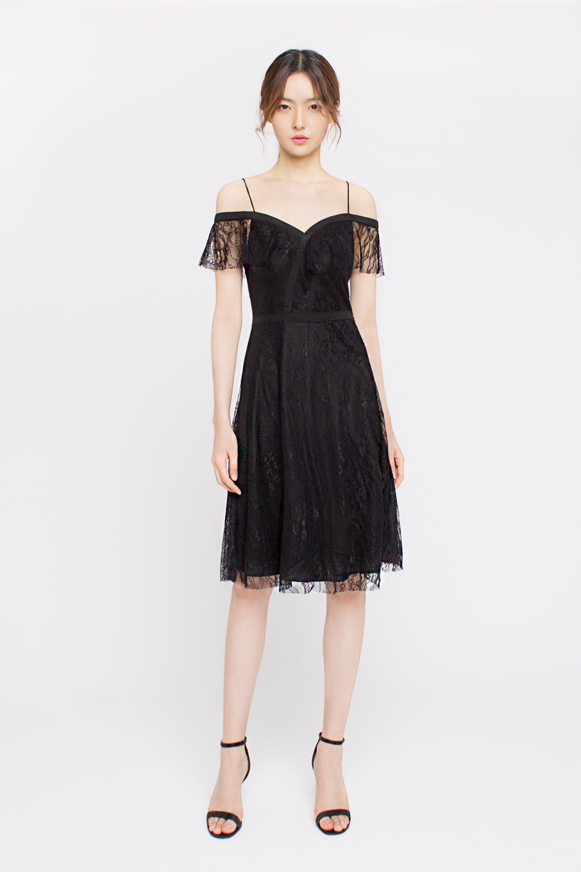 Lace Drop-shoulder Dress – Half Phase